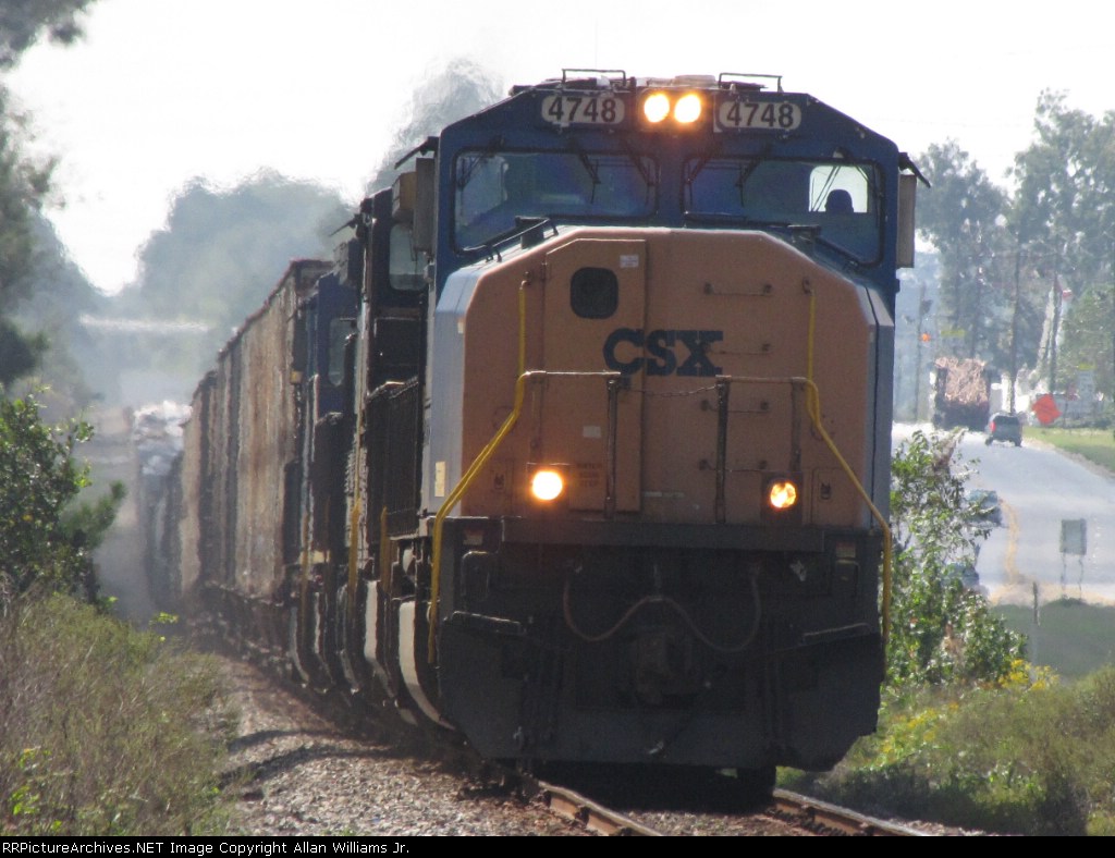CSX 4748