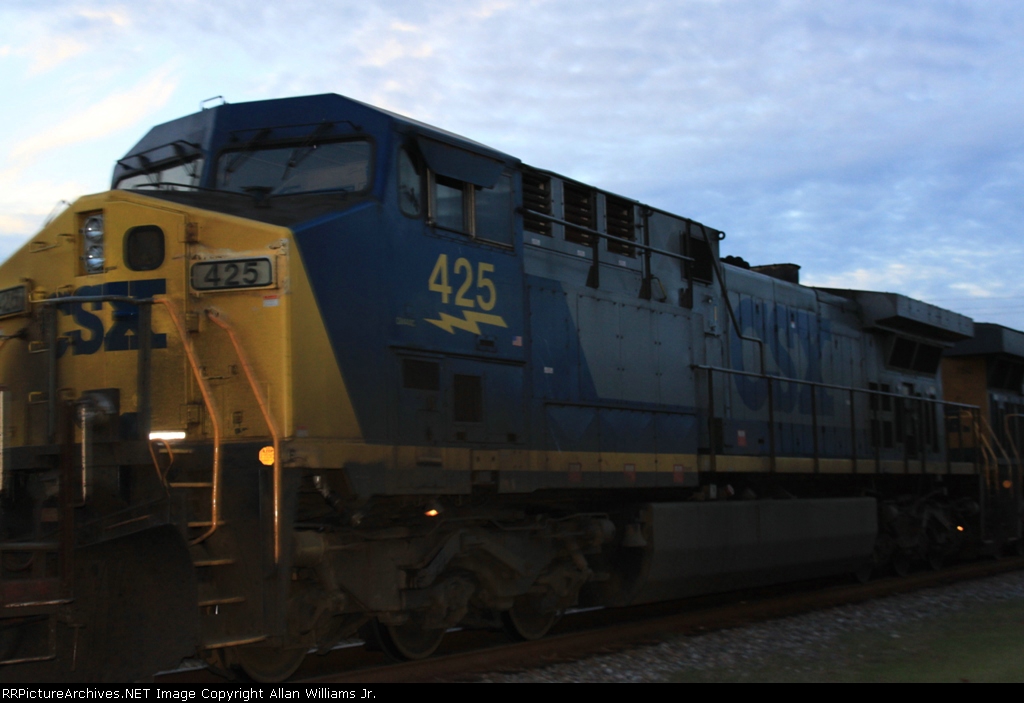CSX 425