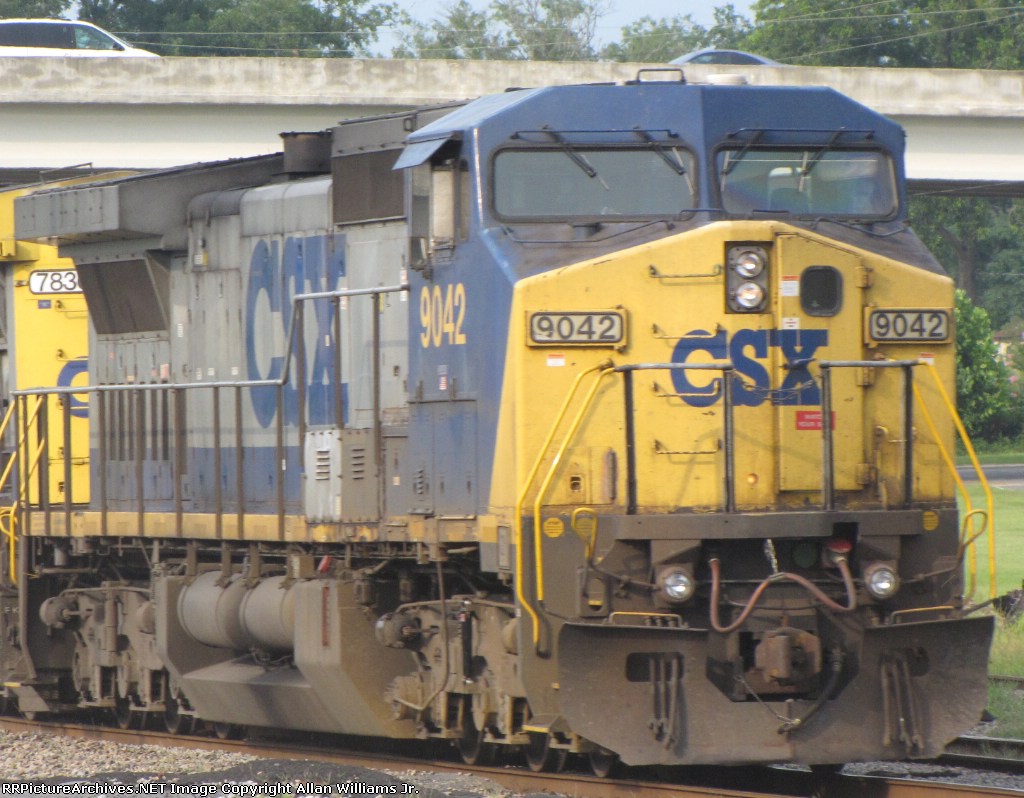 CSX 9042