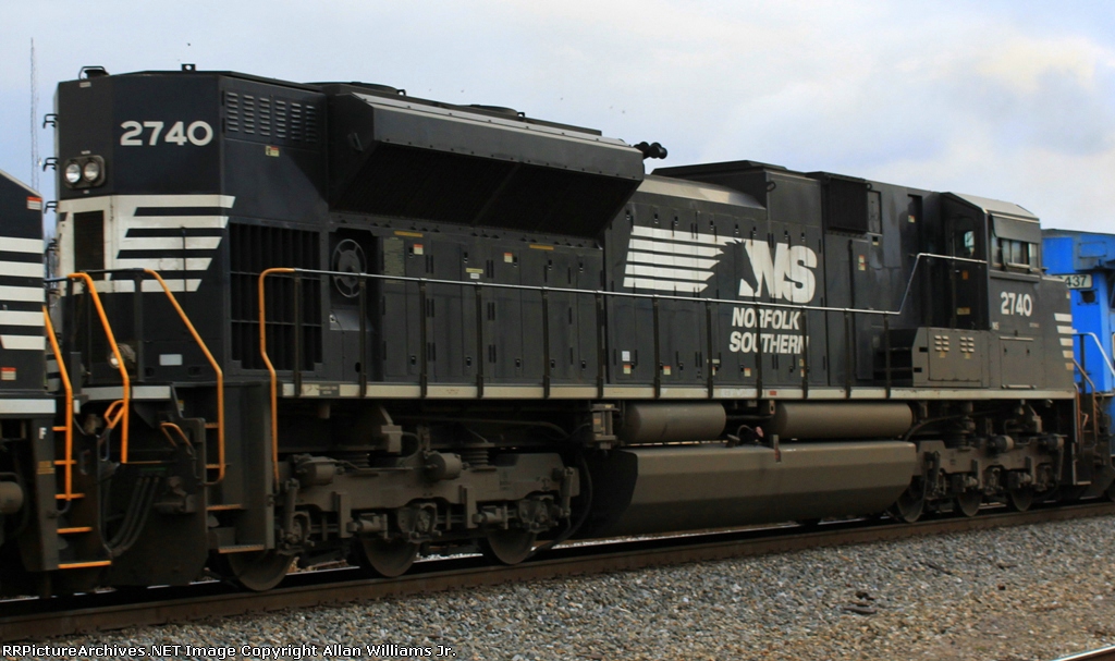NS 2740
