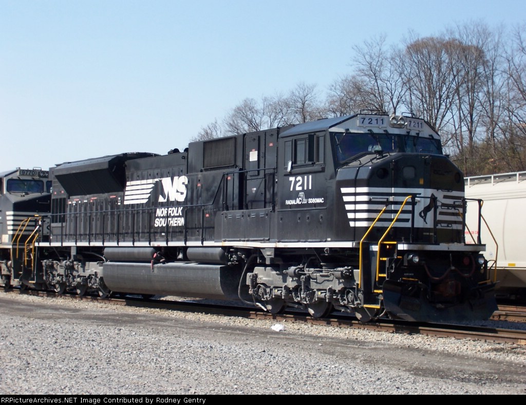NS 7211