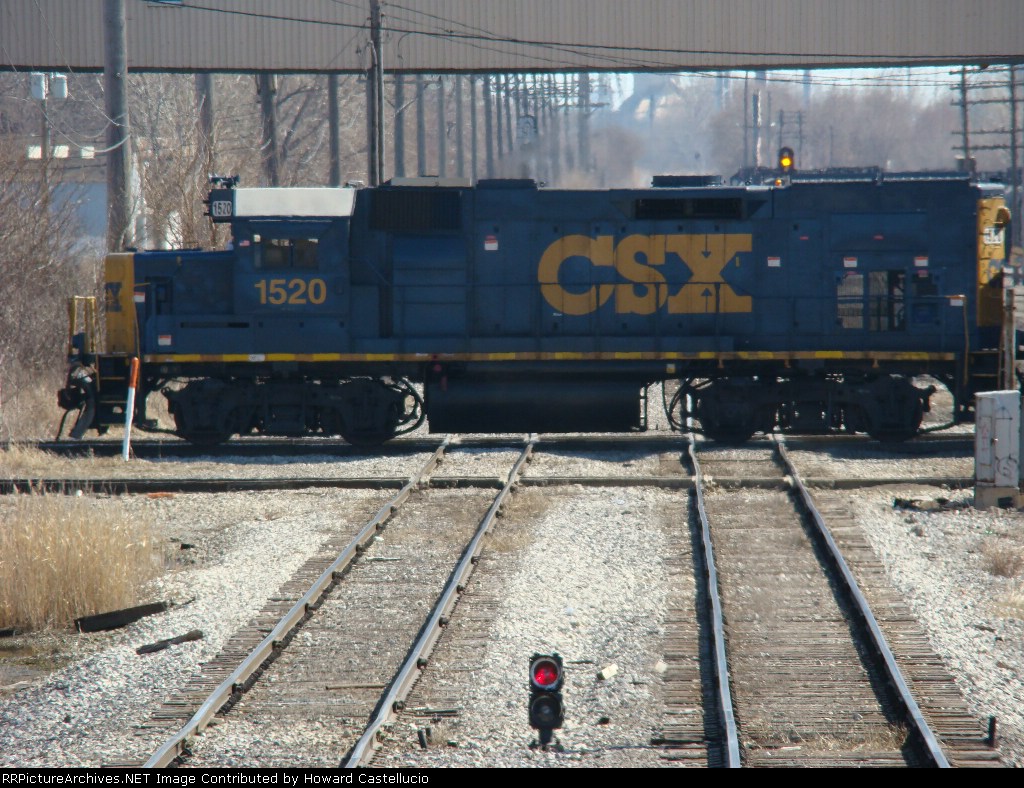 CSX Gp15-1 #1520 on Y122 NB on the BRC @ Hawthorne Int