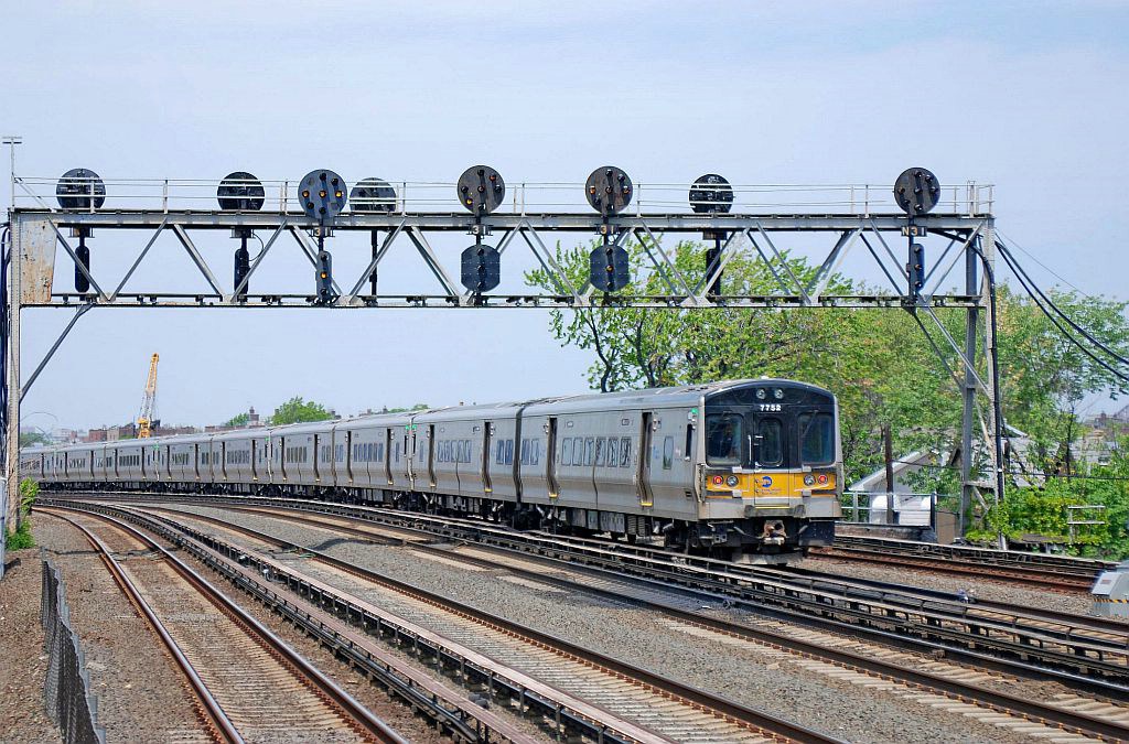 LIRR departing Woodside