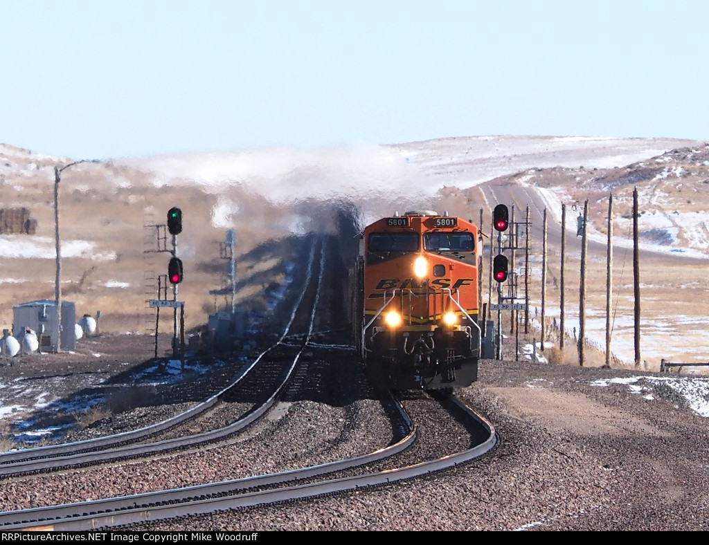BNSF 5801