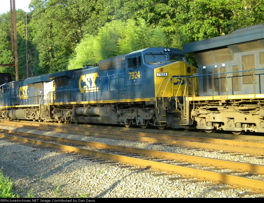 CSX 7924 Q702-27