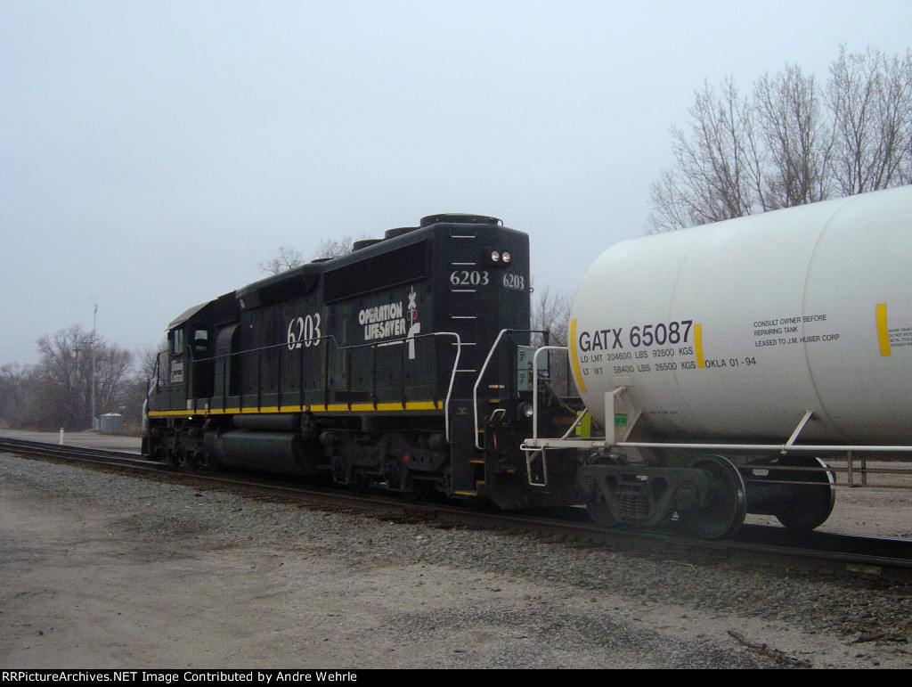 IC 6203 is ready to give A446 the necessary shove when they reach Byron Hill