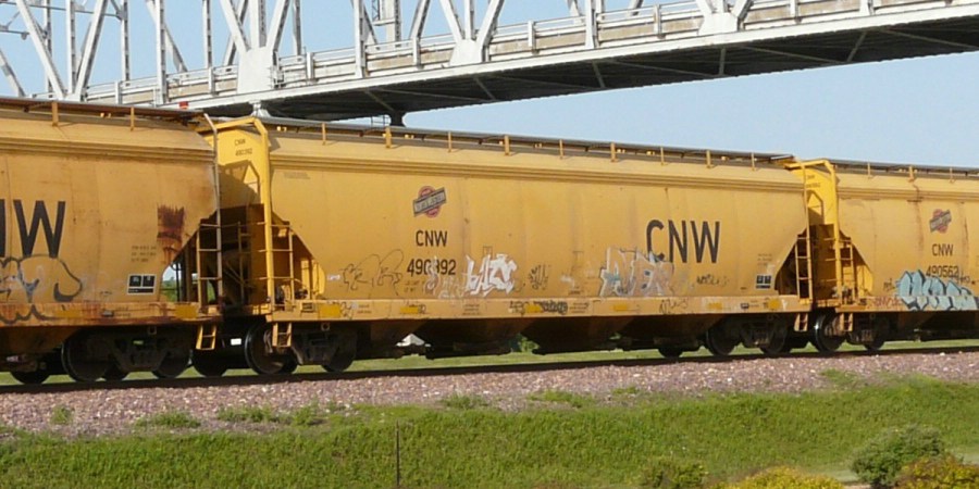 CNW 490892