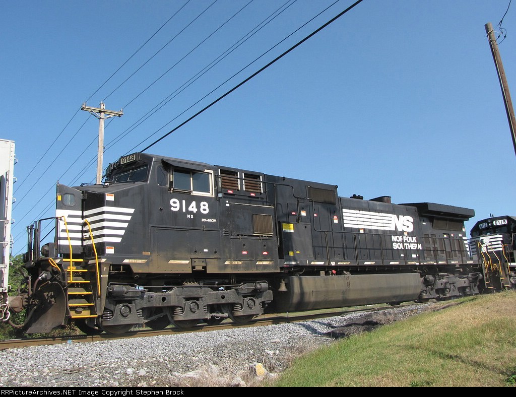NS 9148 crossing Acorn Dr.