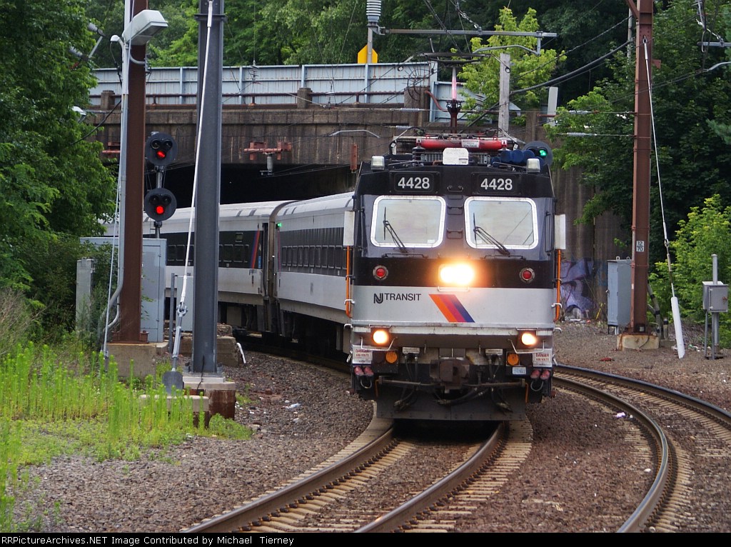 NJT ALP44 4428