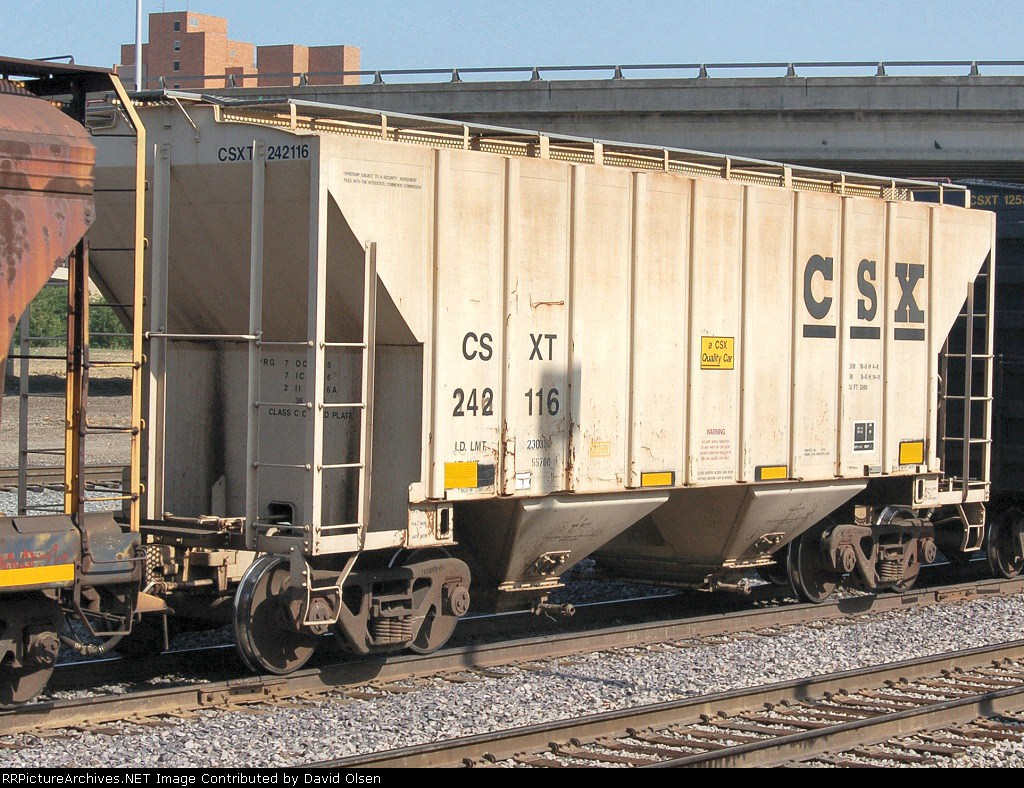 CSXT 242116