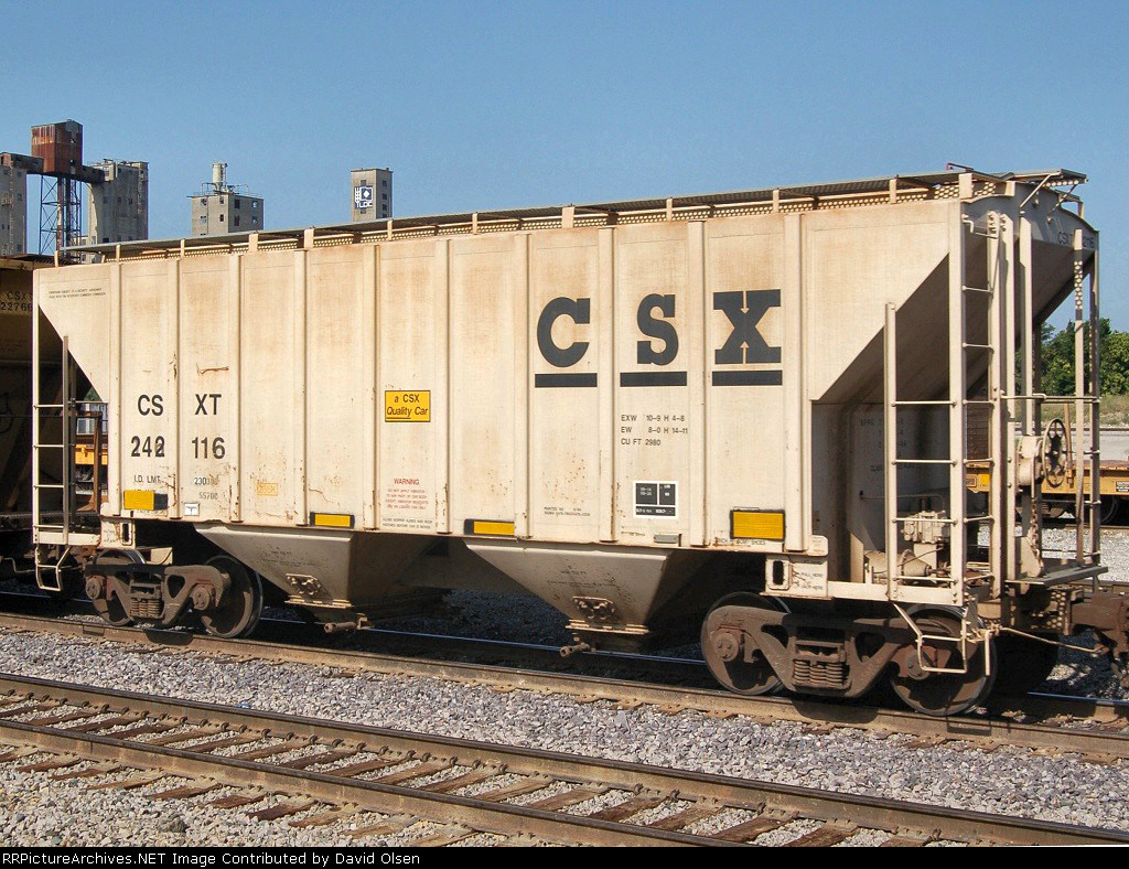 CSXT 242116