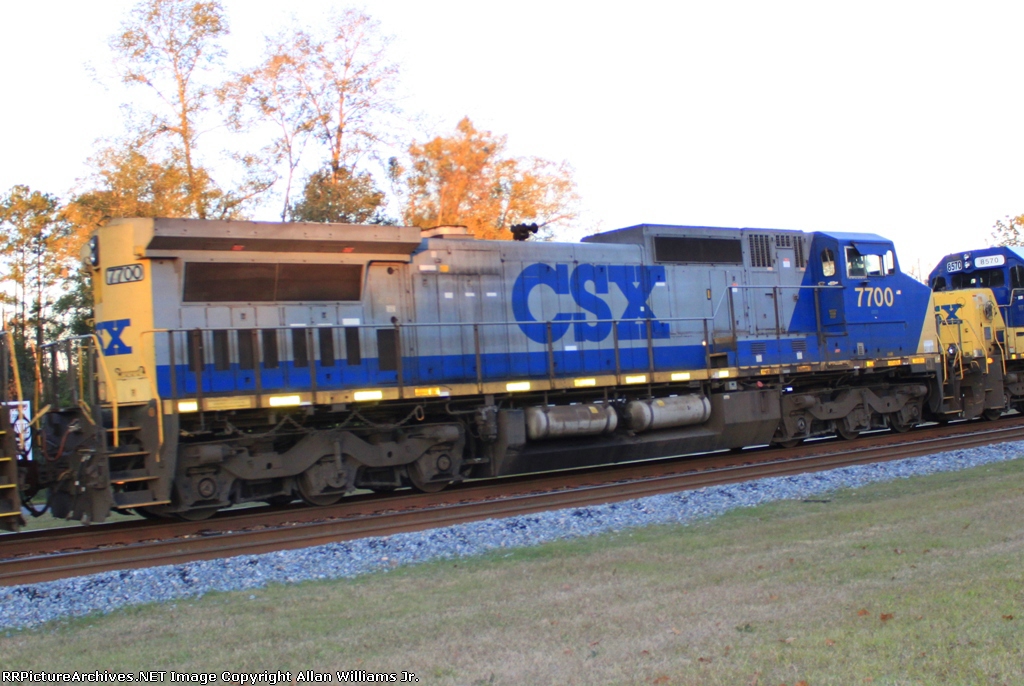 CSX 7700