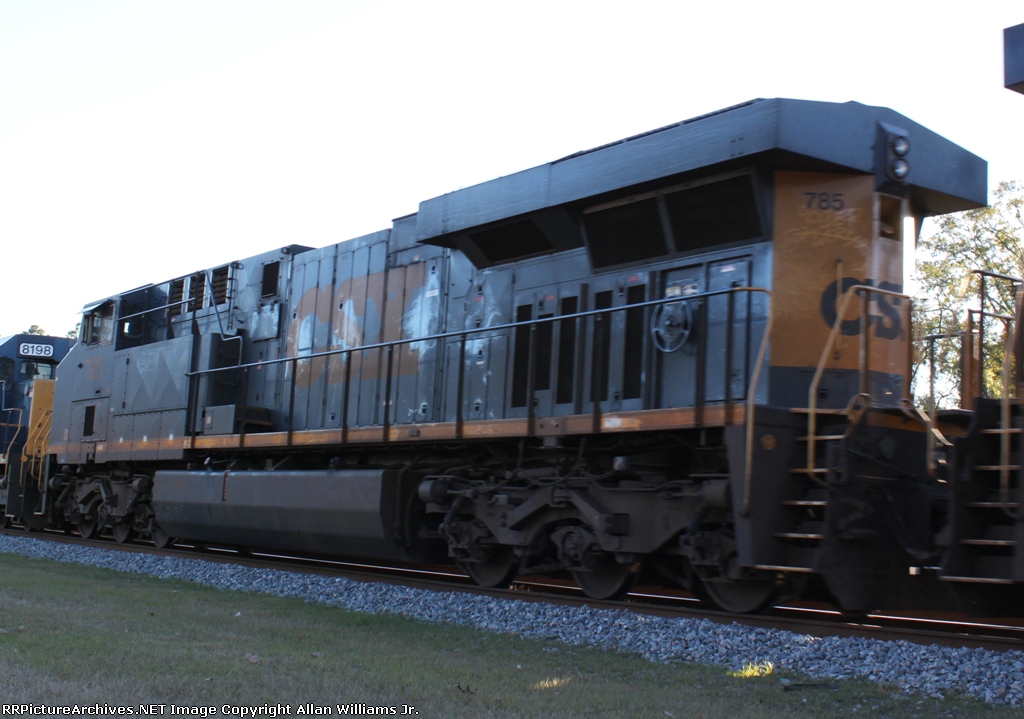 CSX 785