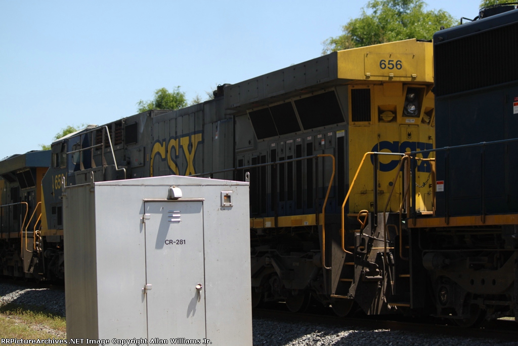 CSX 656