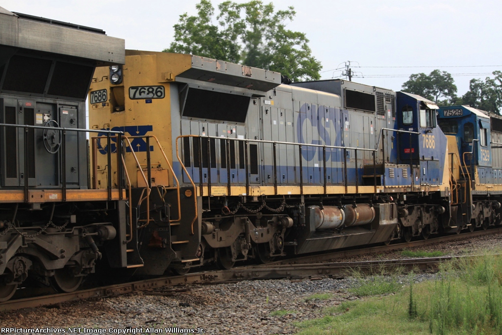 CSX 7686
