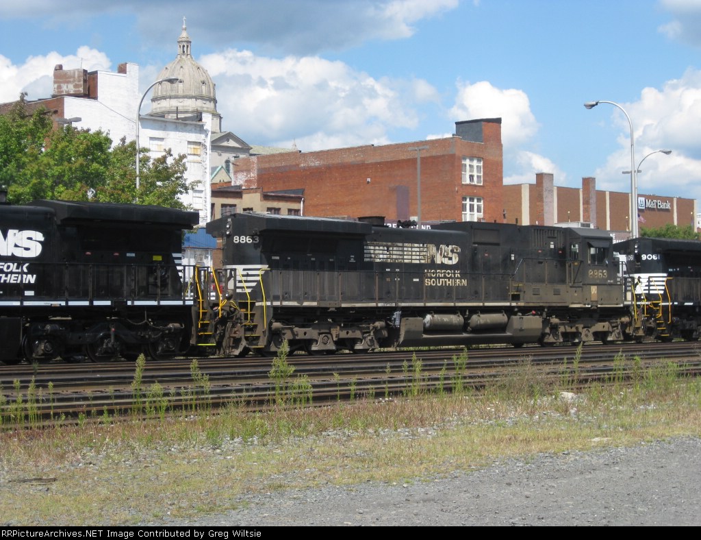 NS 8863