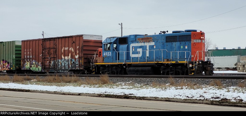 GTW 4933