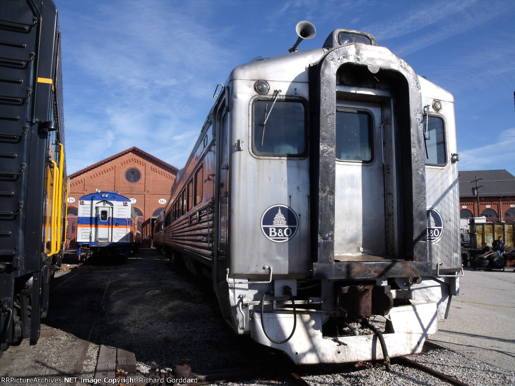 EX B&O RDC Budd Car