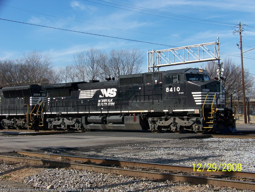 NS 8410