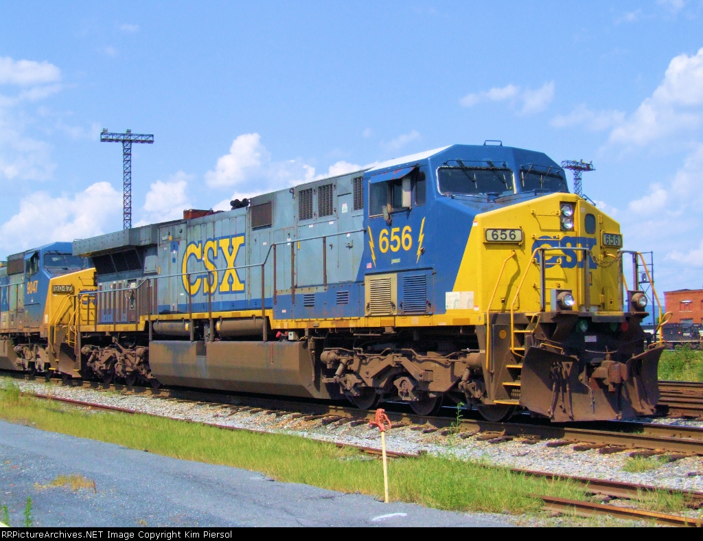 CSX 656
