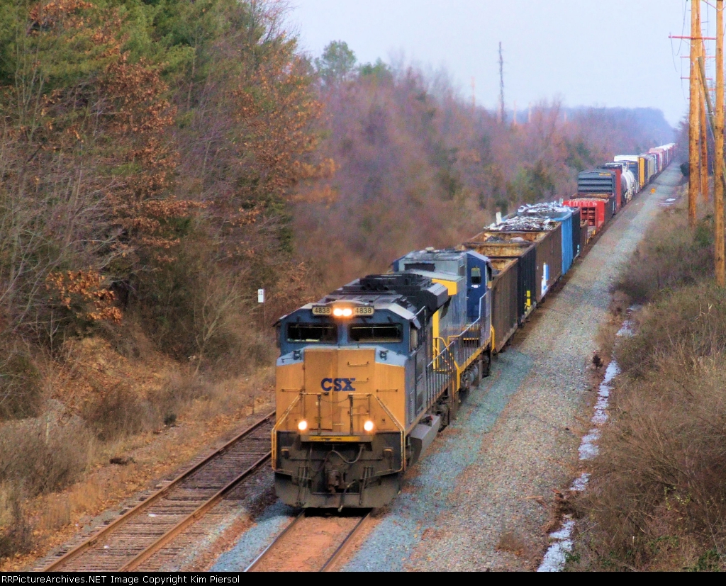 CSX 4838 Q409
