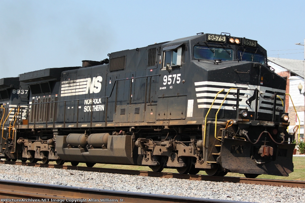 NS 9575