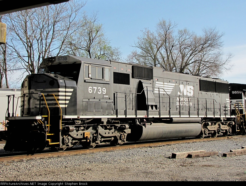 NS 6739