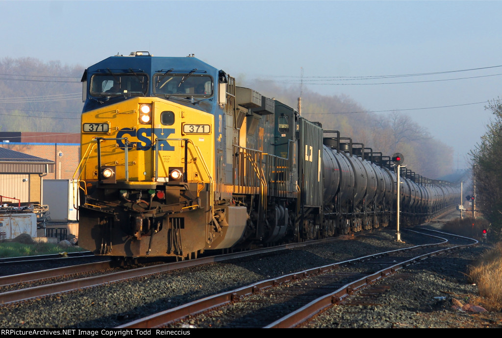 CSX 371