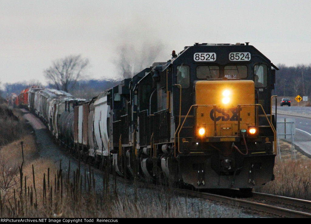 CSX 8524