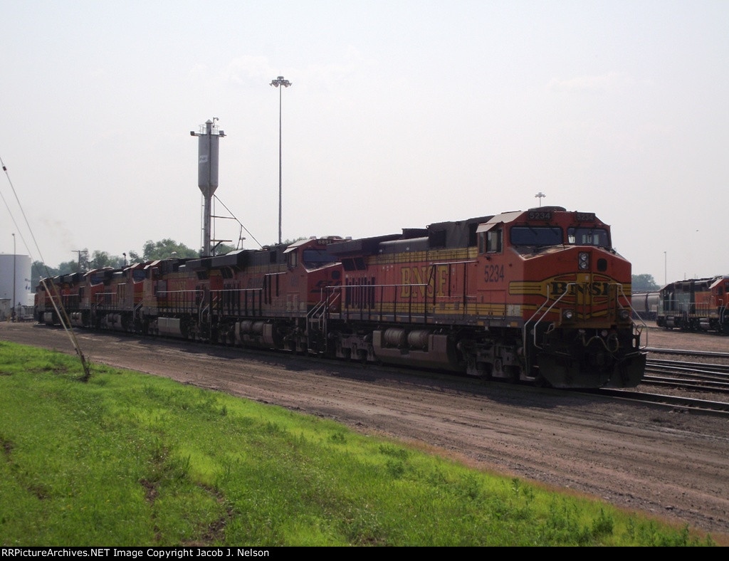 BNSF 5234