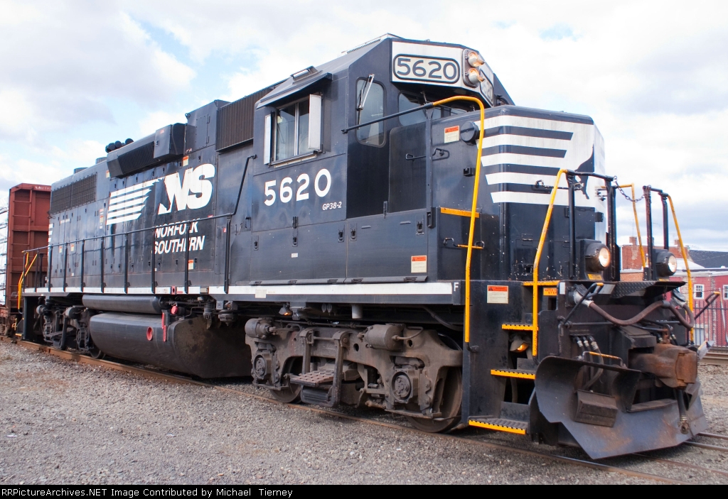 NS 5620