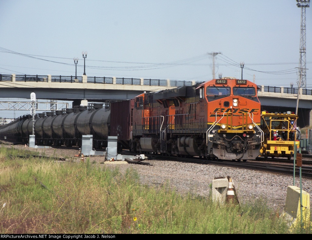 BNSF 6612
