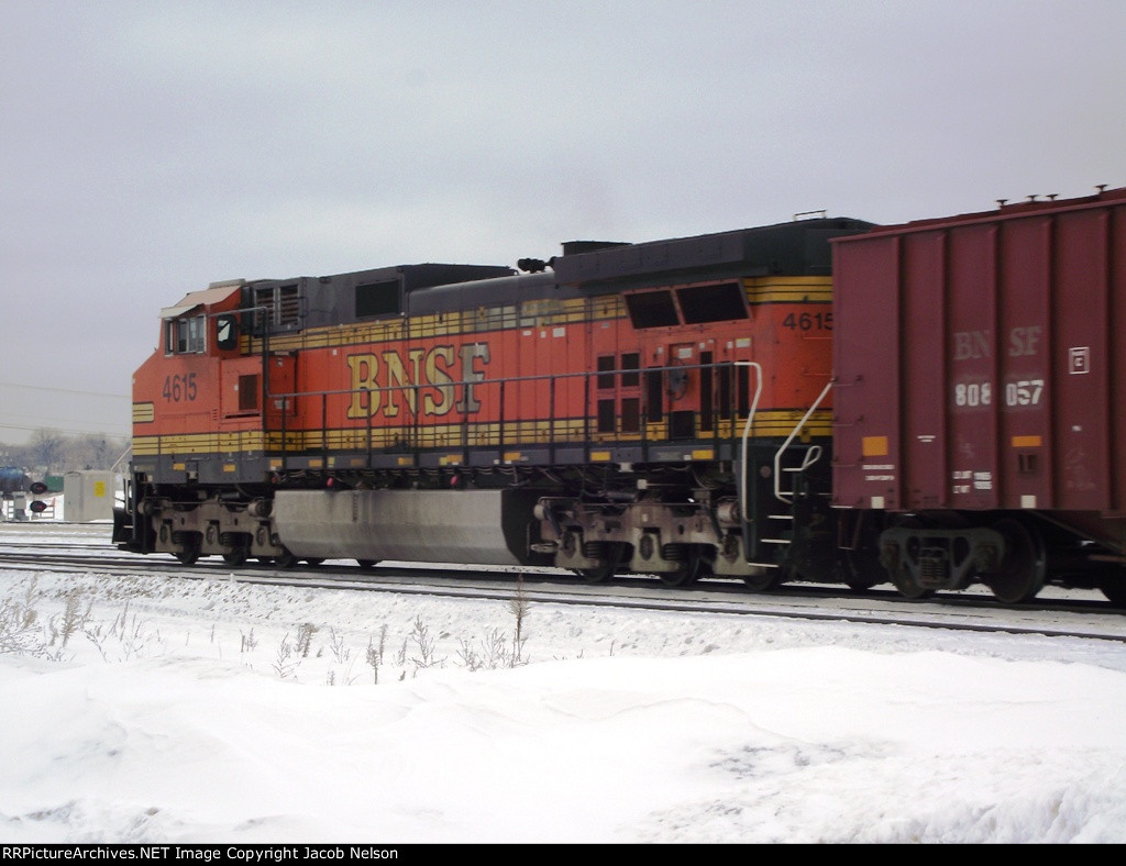 BNSF 4615 (DPU)