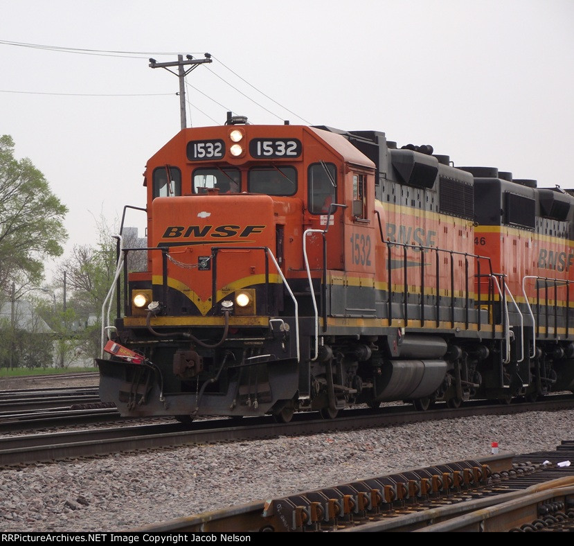 BNSF 1532