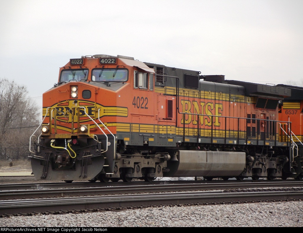 BNSF 4022