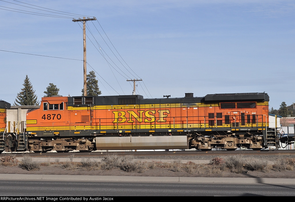 BNSF 4870