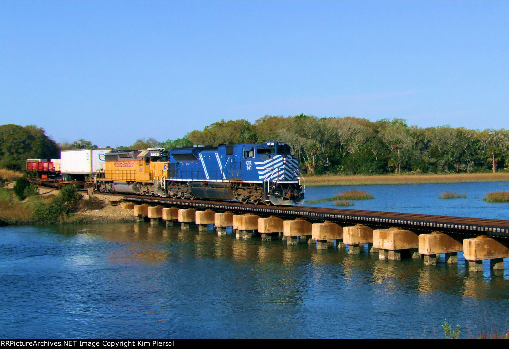 CITX 141 FEC Train 226