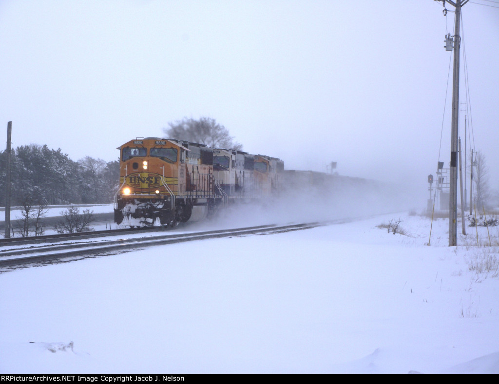 BNSF 9880