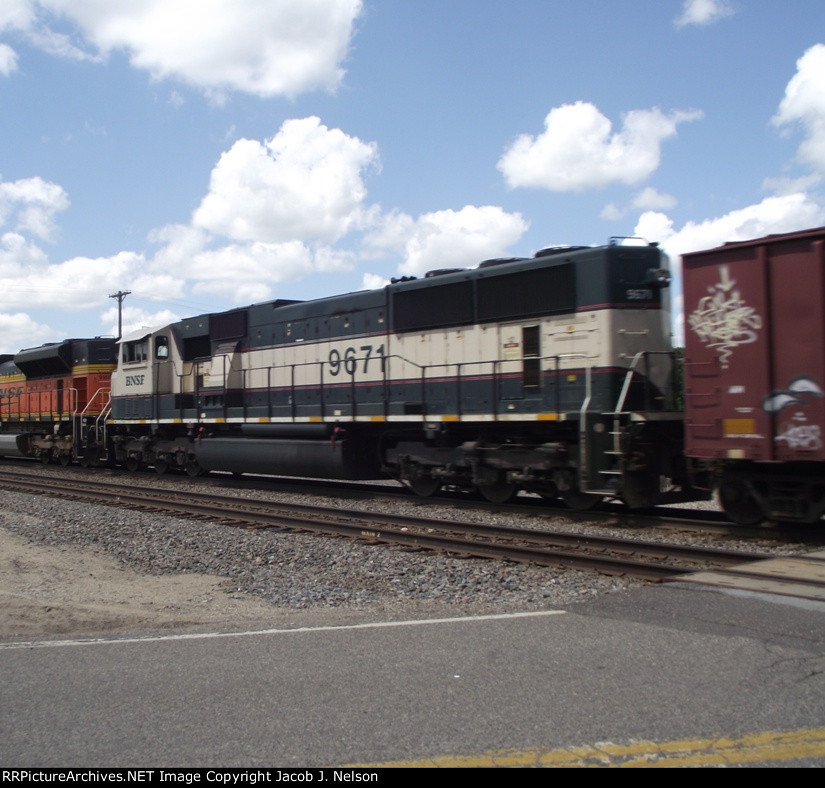 BNSF 9671