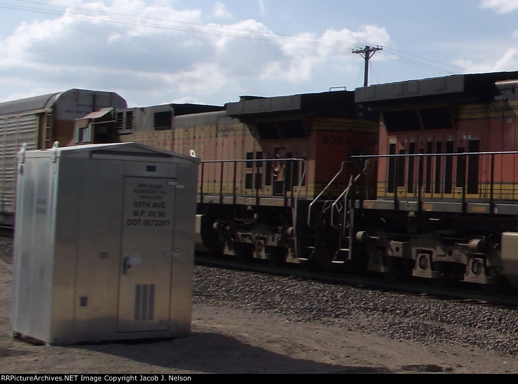 BNSF 5364