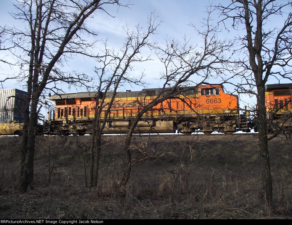 BNSF 6663