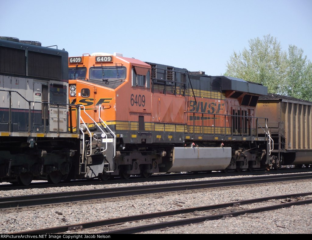BNSF 6409