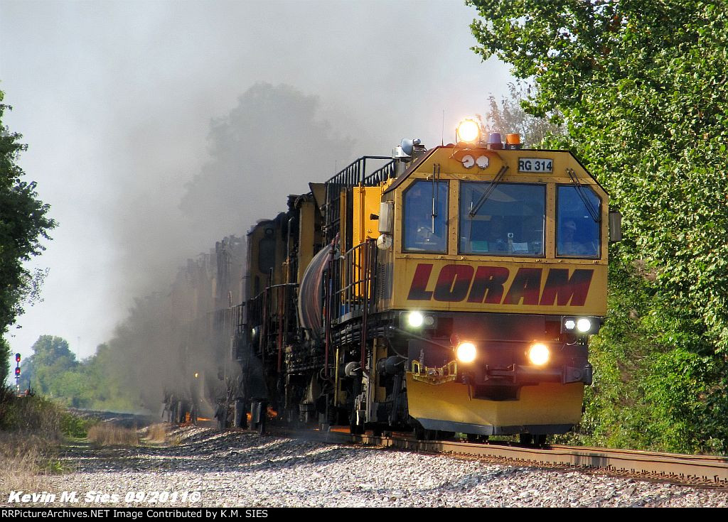 Loram Railgrinder RG 314 on the NS Brooklyn District.