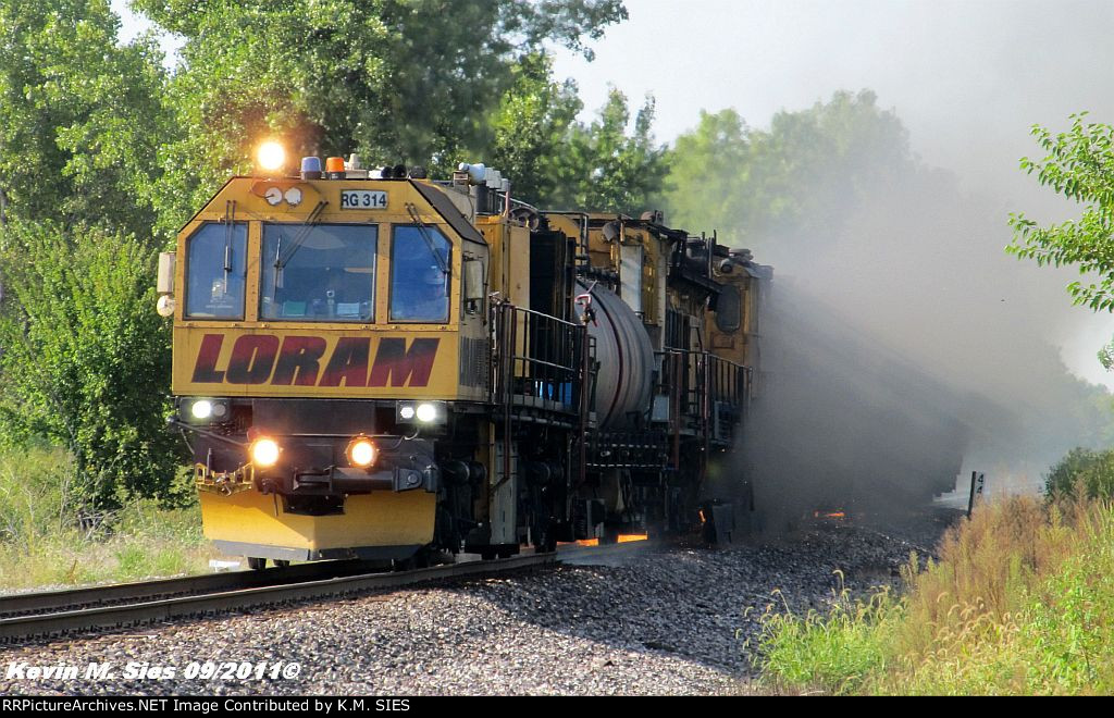Loram Railgrinder RG 314 on the NS Brooklyn District.