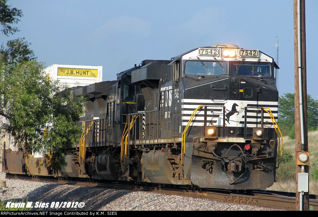 NS 7542 leads NS 21T