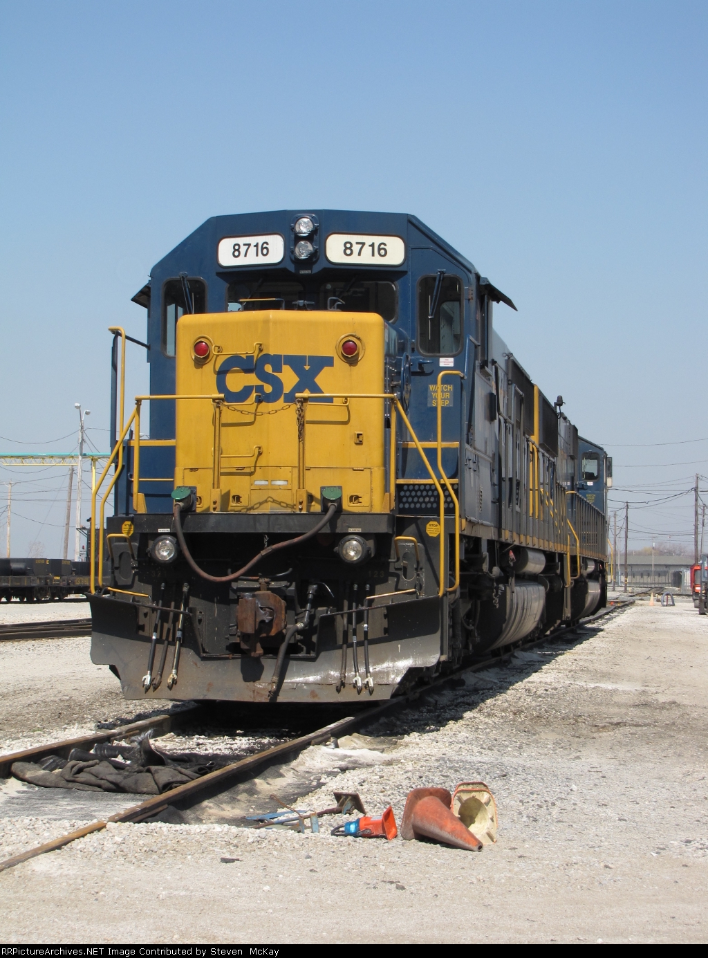 CSX 8716