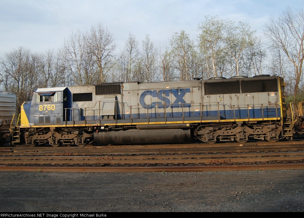CSX #8760