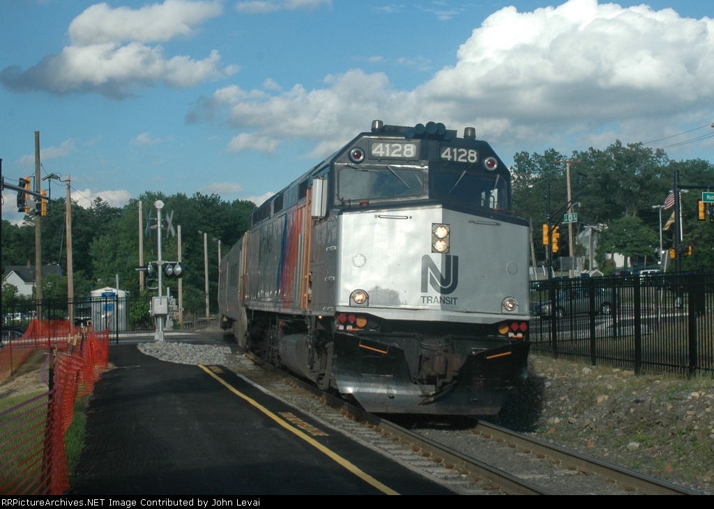 NJT F40PH-2CAT