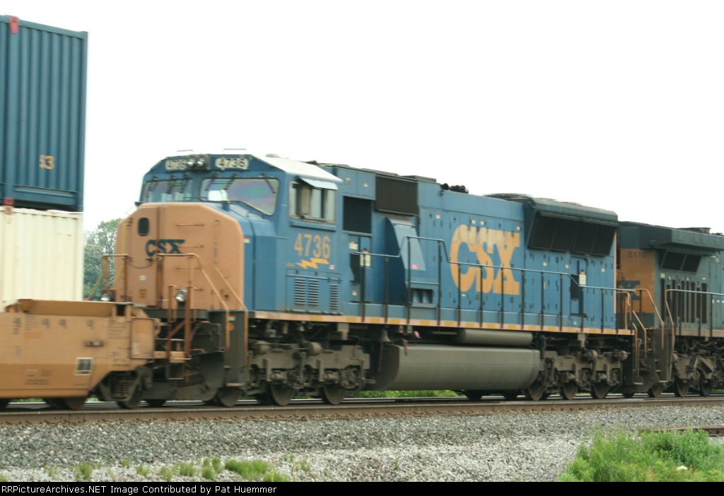 CSX 4736