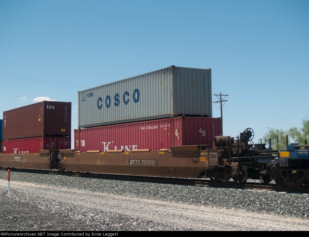 DTTX 732704 in an EB autorack/doublestack at 2:02pm